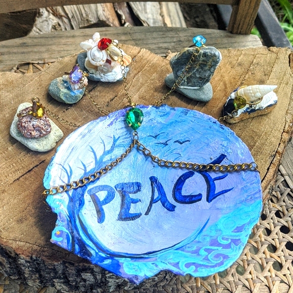 #thefairygodmotherhouse | Jewelry | Infinity Gauntlet For Women Tray ...